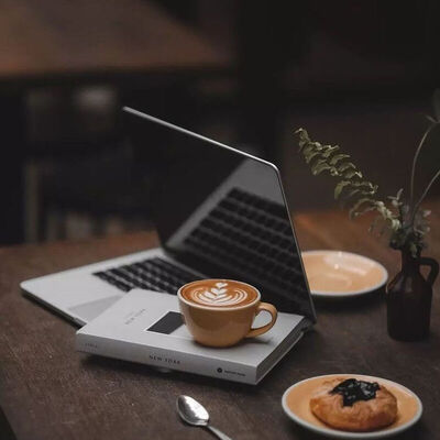 Coffee with stranger กาแฟกับคนแปลกหน้า: นิยายโรมานซ์