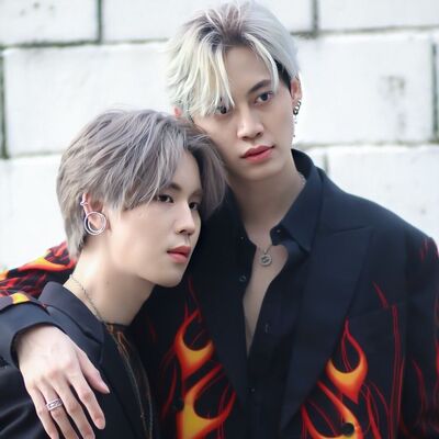 ความรัก(บุ๋นเปรม): ฟิค Boy Love (แชท)