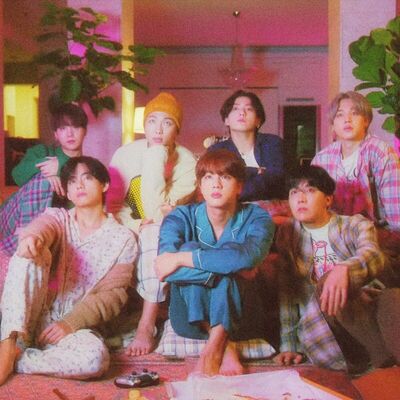 จับเจ่าที่บ้านเช่า — BTS °: ฟิค Boy Love (แชท)