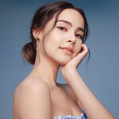 ขวัญใจร้อยเล่ม เกวียน: นิยายรัก